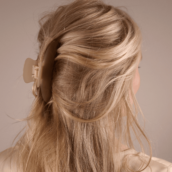 Corinne • Acetat Claw Clip - Cream