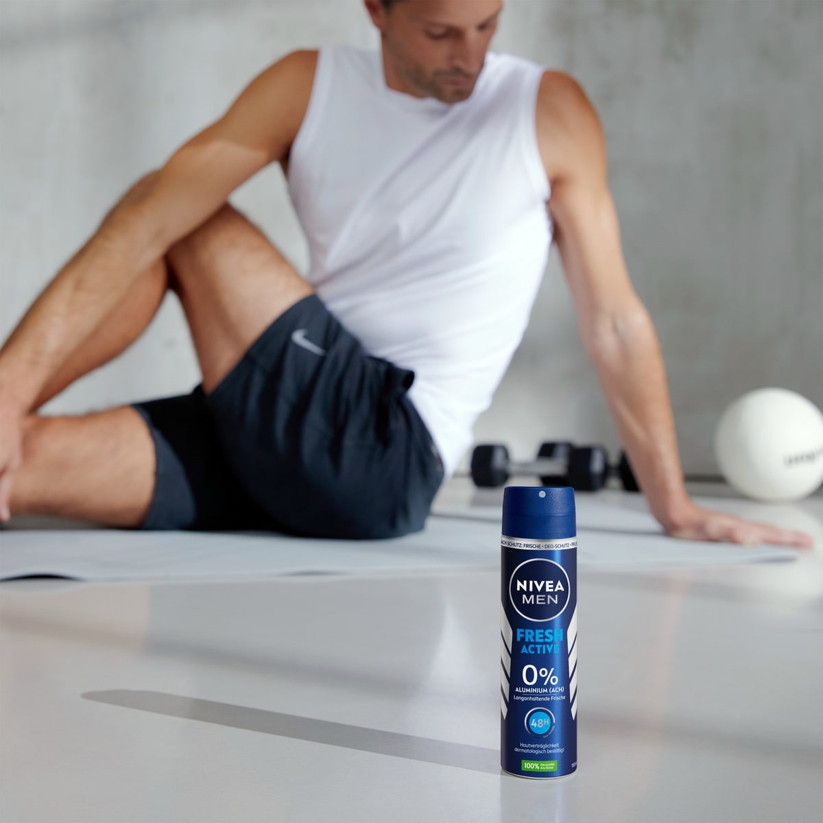 NIVEA • Deo Fresh Active Spray • haar-shop.ch
