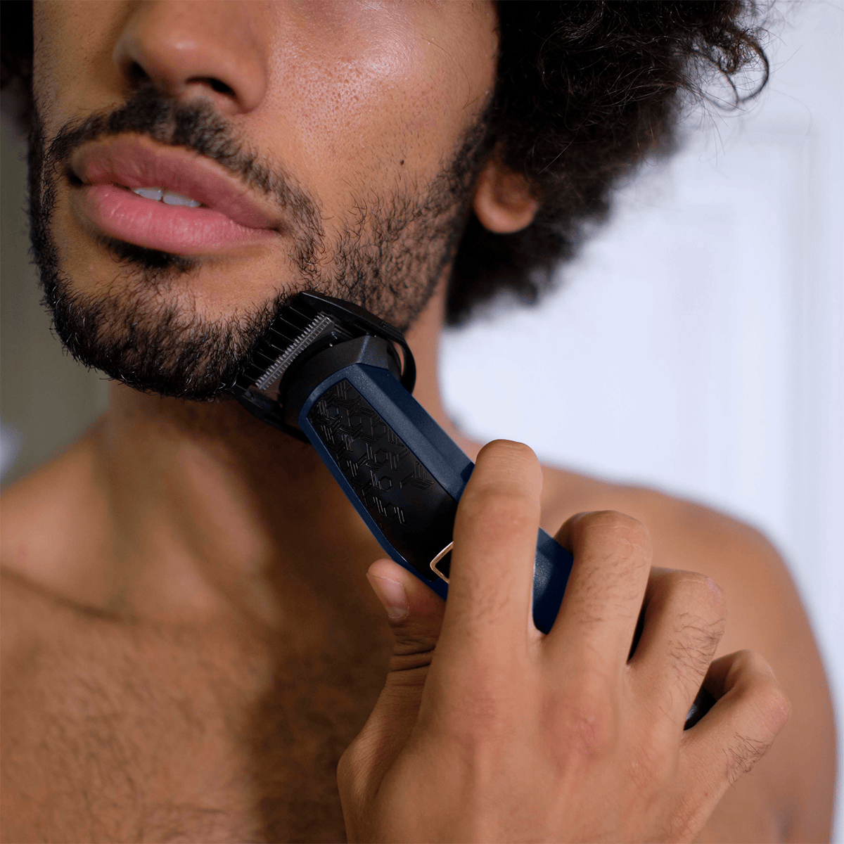 BaByliss - Multi 10 in 1 Carbon Steel MT728E • haar-shop.ch