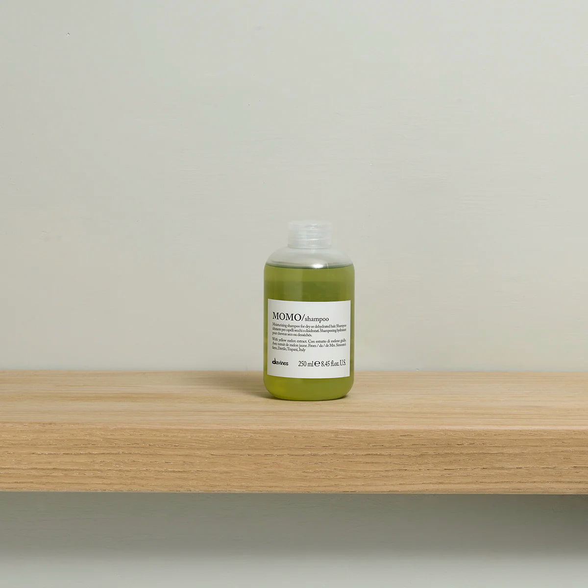 MOMO Shampoo • davines • essential haircare • haar-shop.ch