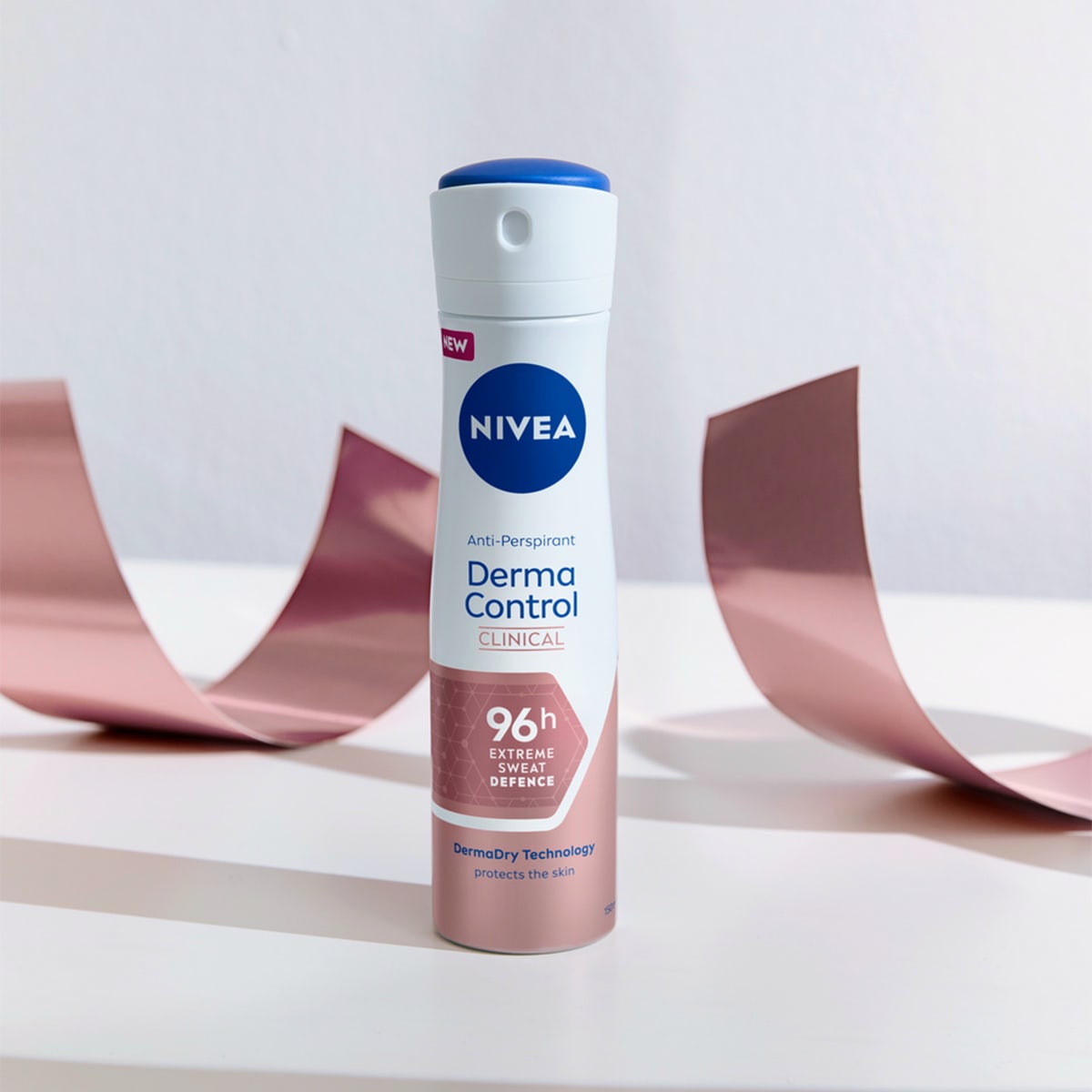 NIVEA • Deo Derma Dry Control Spray • Maximum Schutz für trockene Haut
