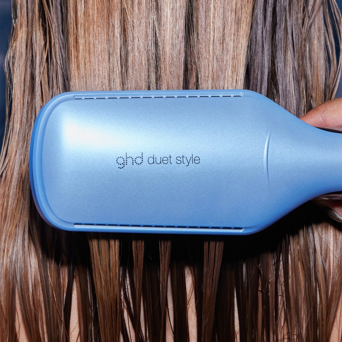 ghd • Duet Style 2-in-1 Hot Air Styler - Icy Blue
