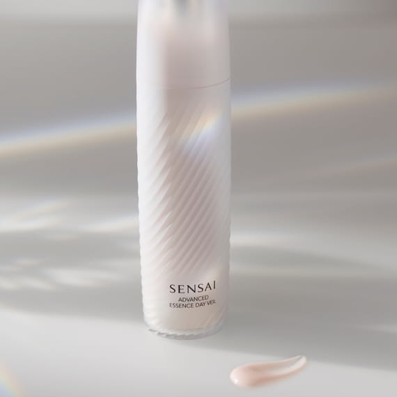 Sensai • Advanced Essence Day Veil 40 ml • haar-shop.ch
