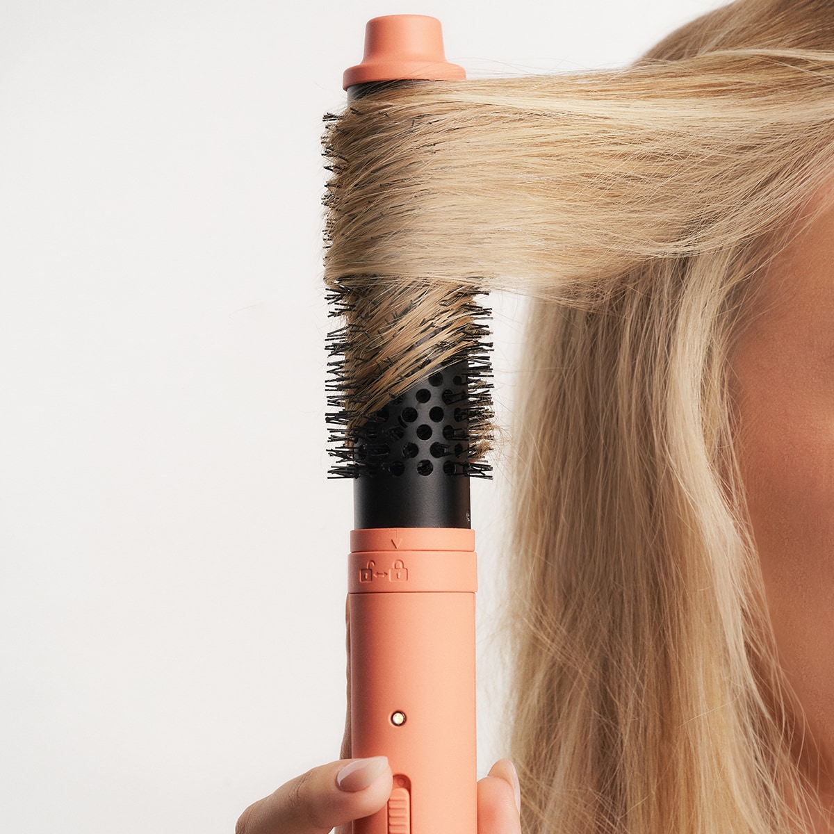 ANSWR • Volumewave Heated Brush