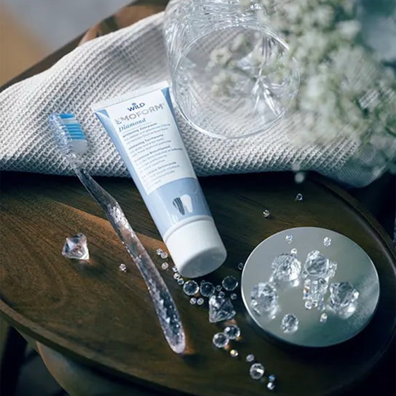 Wild • Emoform Diamond Toothpaste