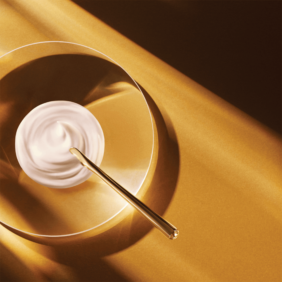 Estée Lauder • Ultimate Diamond Sculpted Transformation Cream • haar ...