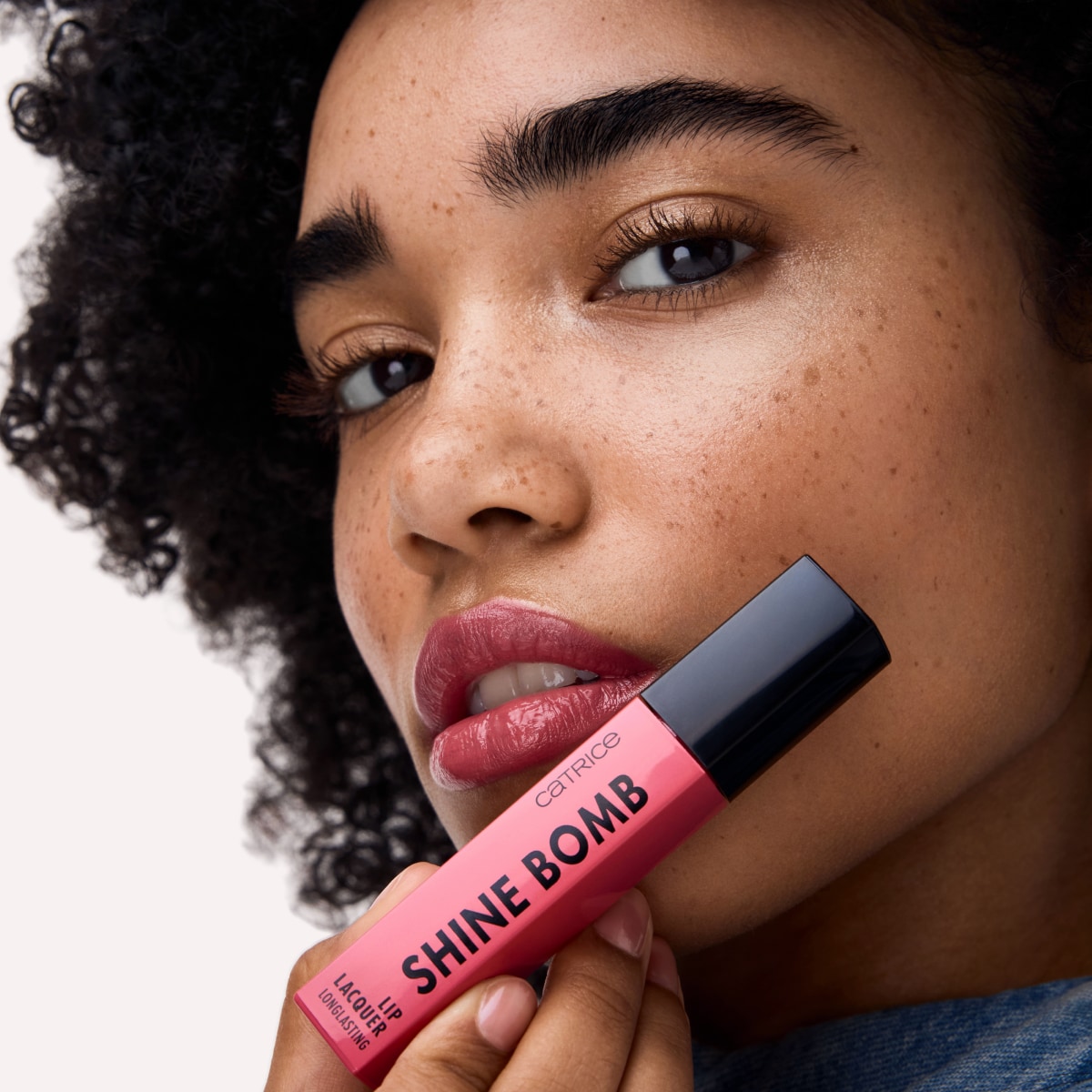 Catrice • Shine Bomb Lip Lacquer - 080 Flirt Alert • haar-shop.ch