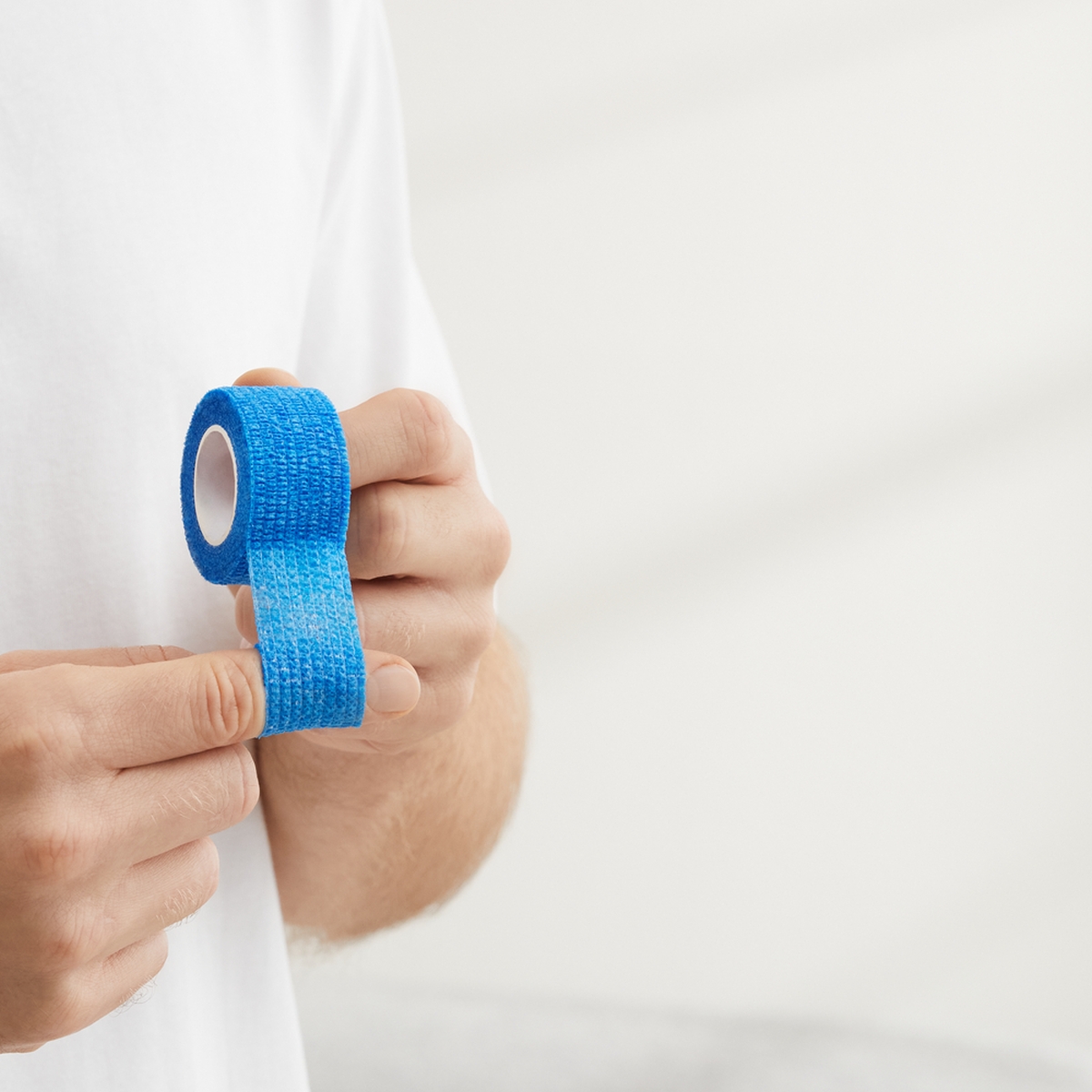 HANSAPLAST • Selbsthaftender Fingerverband für Wundschutz