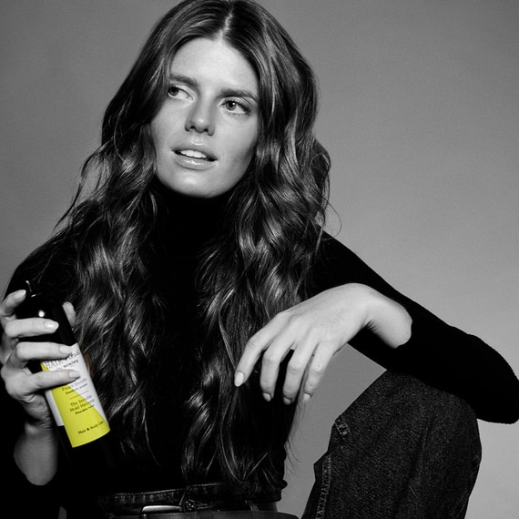 Hair Rituel by Sisley • Le Spray Fixant Invisible